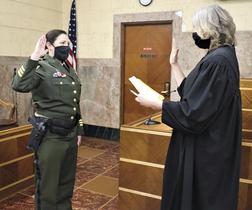 New county sheriff sworn in - Lebanon Local