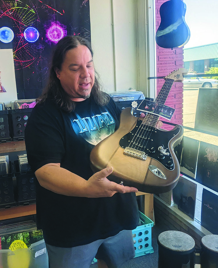 Guitars Under the Stars hosts music camp for budding junior shredders ...