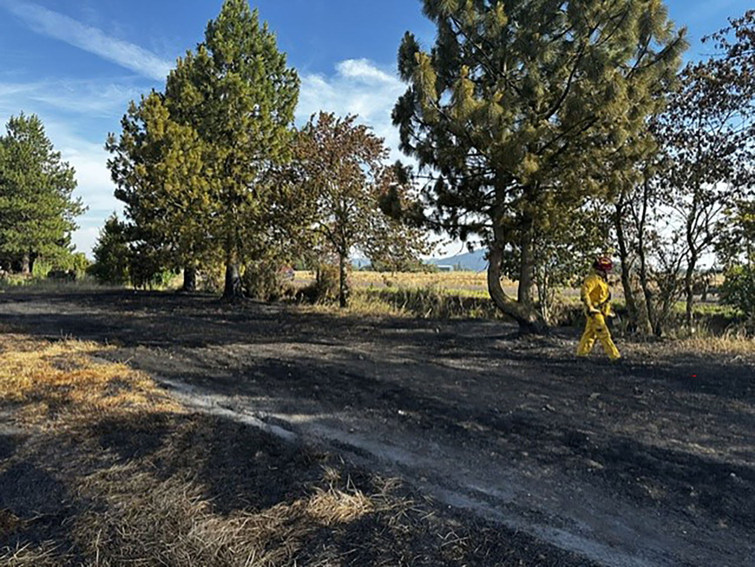 Farmers help LFD with field fire on KGAL Road - Lebanon Local